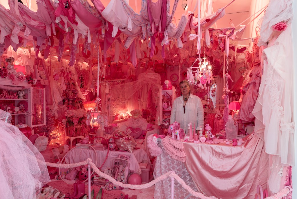 Portia Munson Turns Trash Into Treasure Through her Sculpture and ...